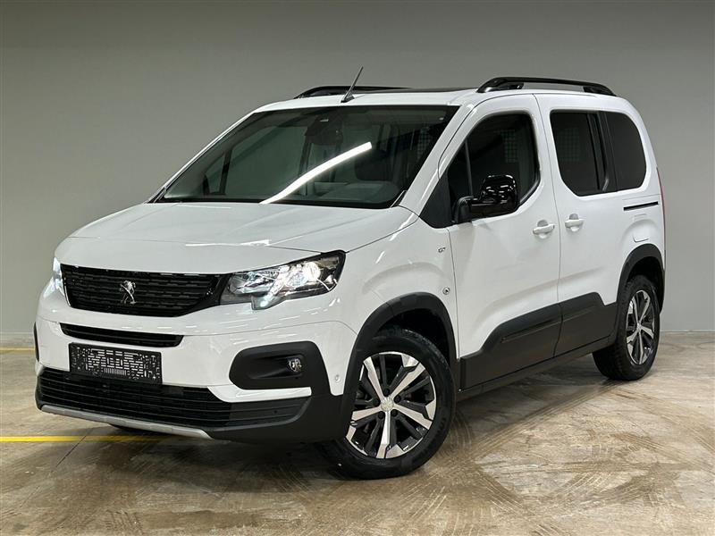 PEUGEOT RİFTER | Araç Detay